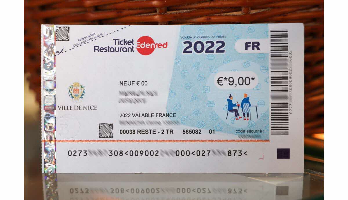 Convertir ticket restaurant papier en carte Pluxee : la méthode d'Adam