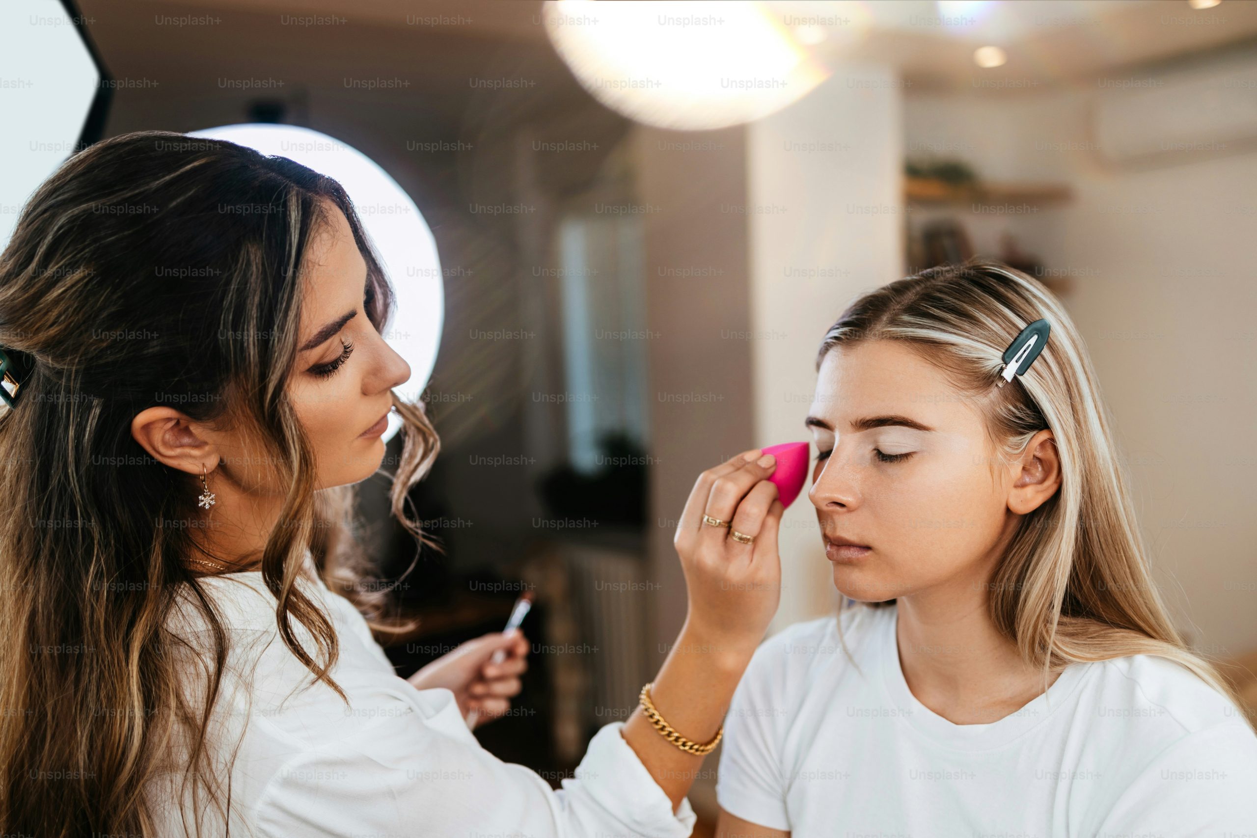 Le Studio Beauty Artist accueille les passionnés de beauté au Passage ...