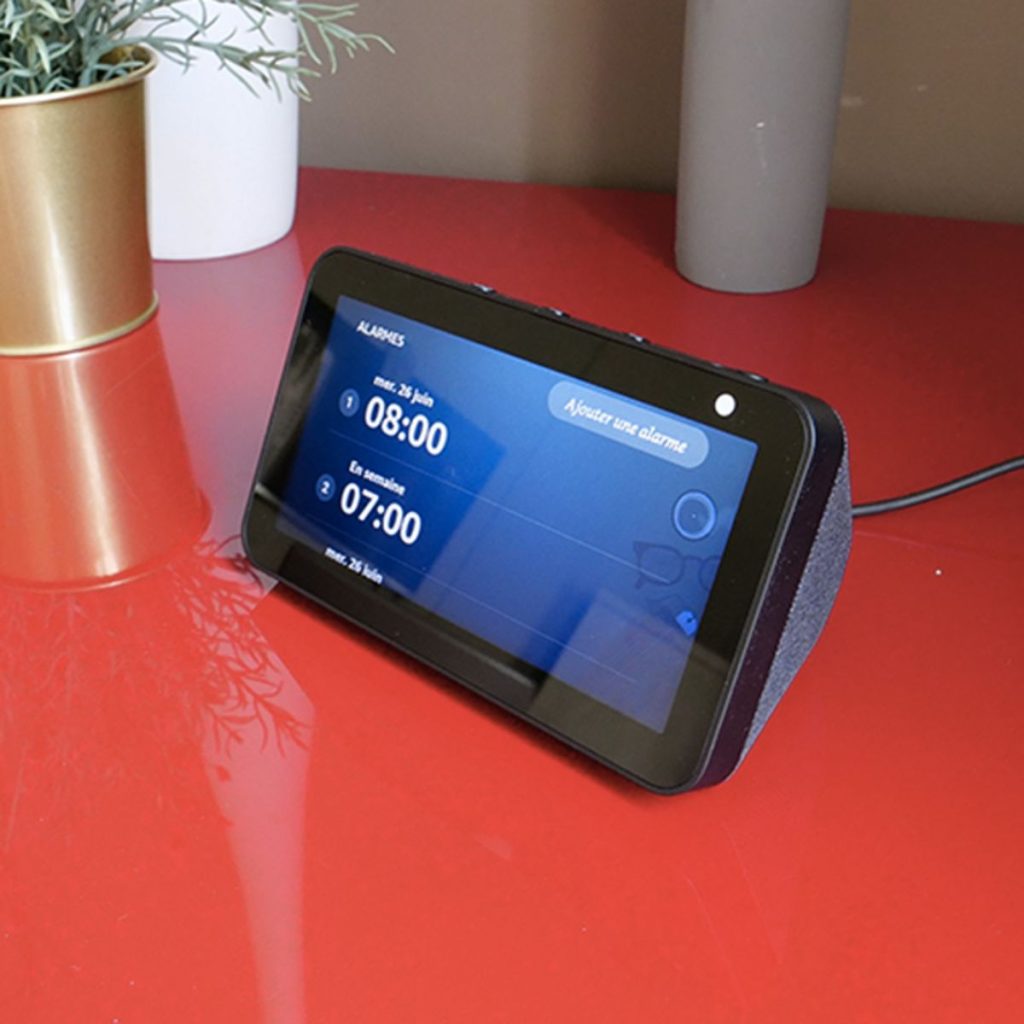 Echo Show 5 : tester l’écran tactile Alexa compact nouvelle génération